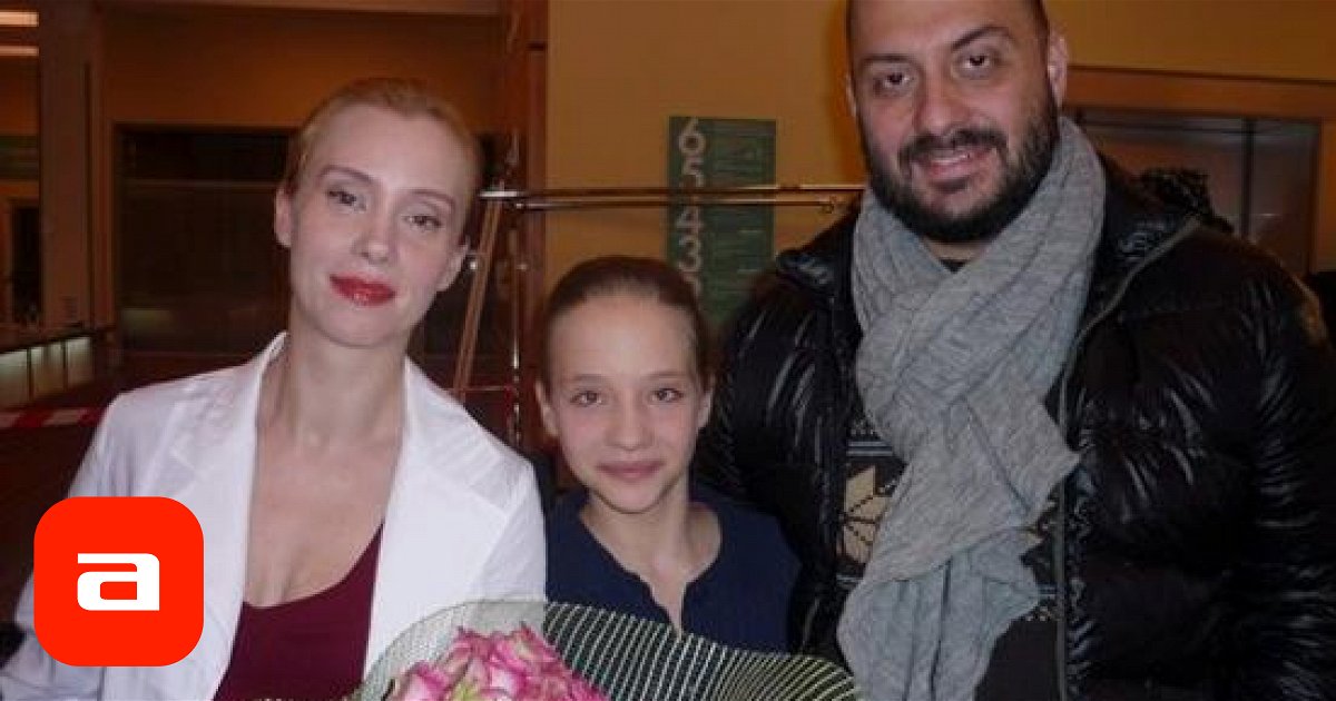 Александра Нестерова биография, фото, фильмография, спектакли. Актриса